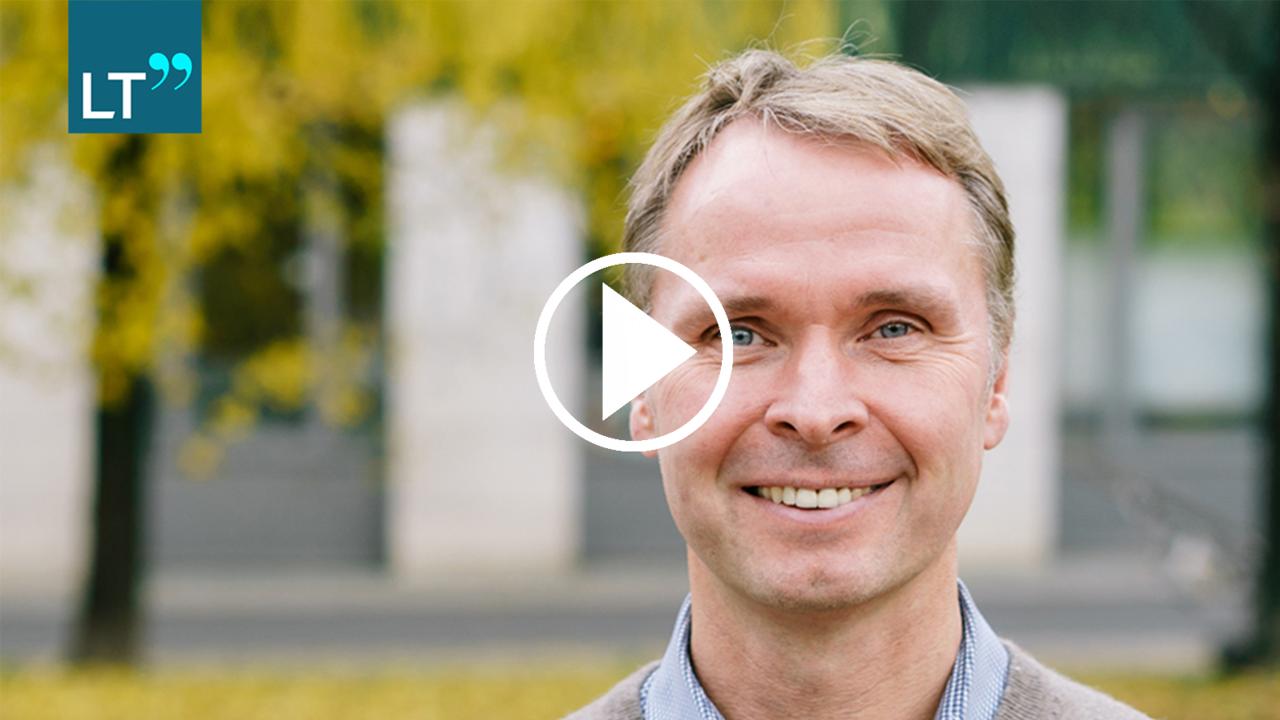 How Does The Recycling Process Within Eukaryotic Cells Work on a ...